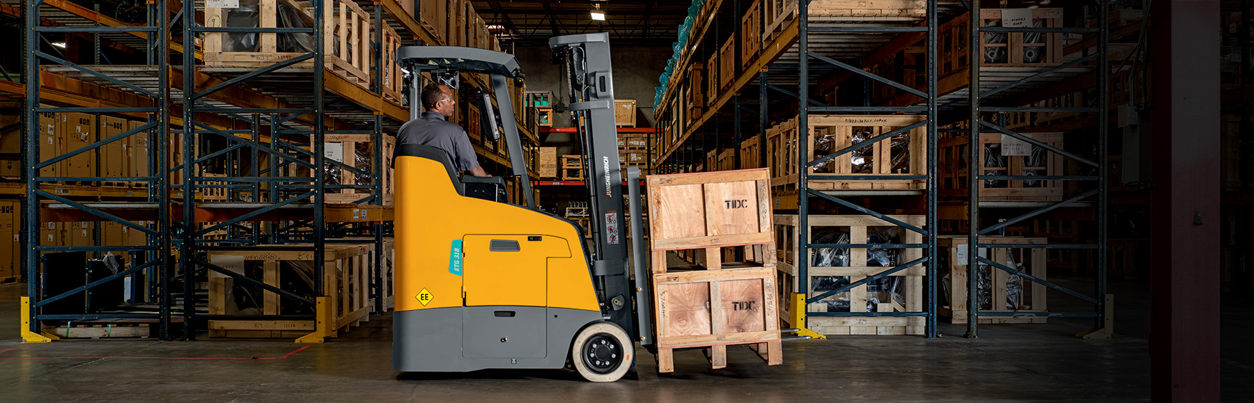 Specialty Material Handling | Ring Power Lift Trucks